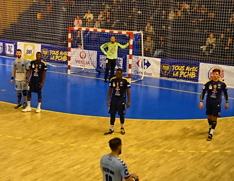 Andebol: Candeias, Costa e Gonçalves nos play-offs na ProLigue – LusoJornal