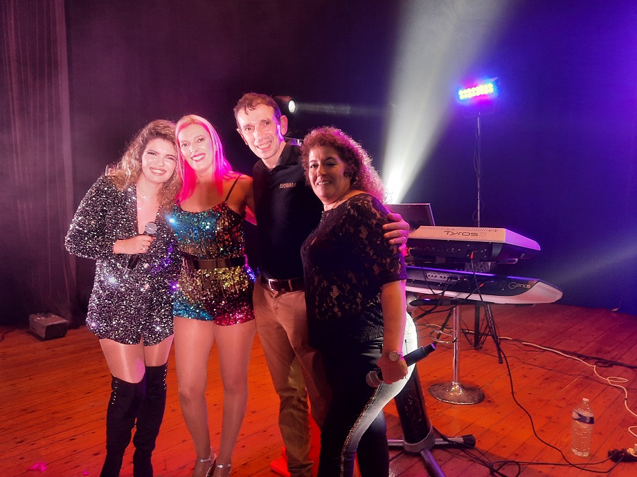 Linda Neto foi a convidada da Lusibanda em mais uma festa de arromba no ...